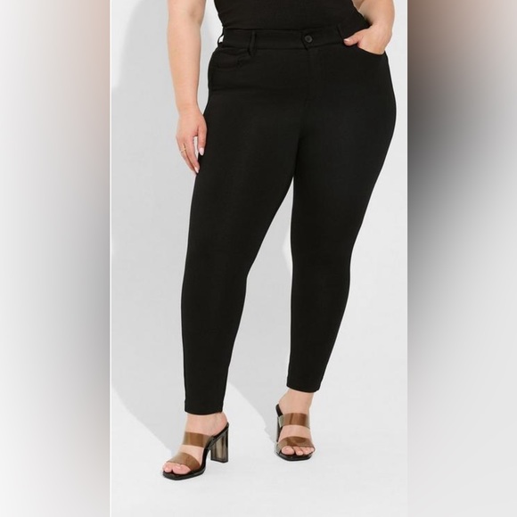 torrid | Pants & Jumpsuits | Bombshell Skinny Studio Luxe Ponte High Rise Pant Size 6r | Poshmark